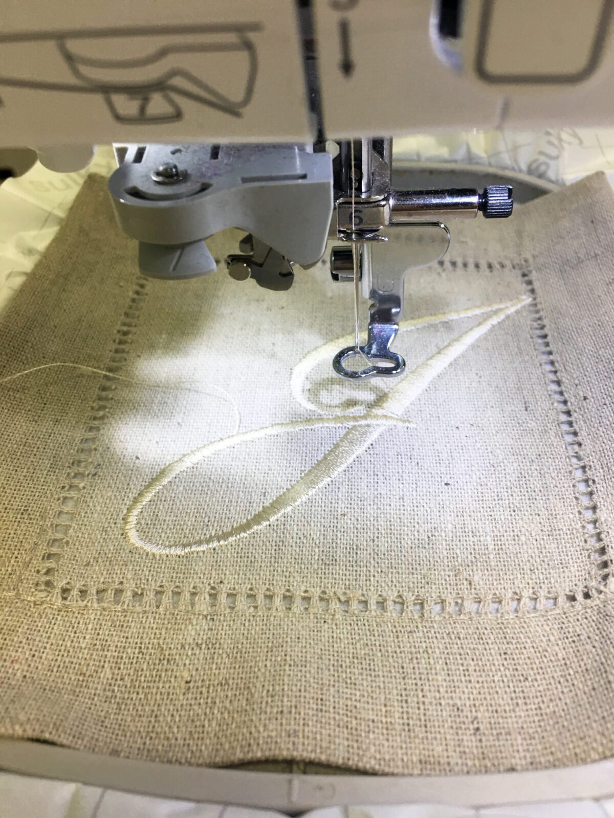 Shortcut for Machine Embroidery on Linen - Sulky