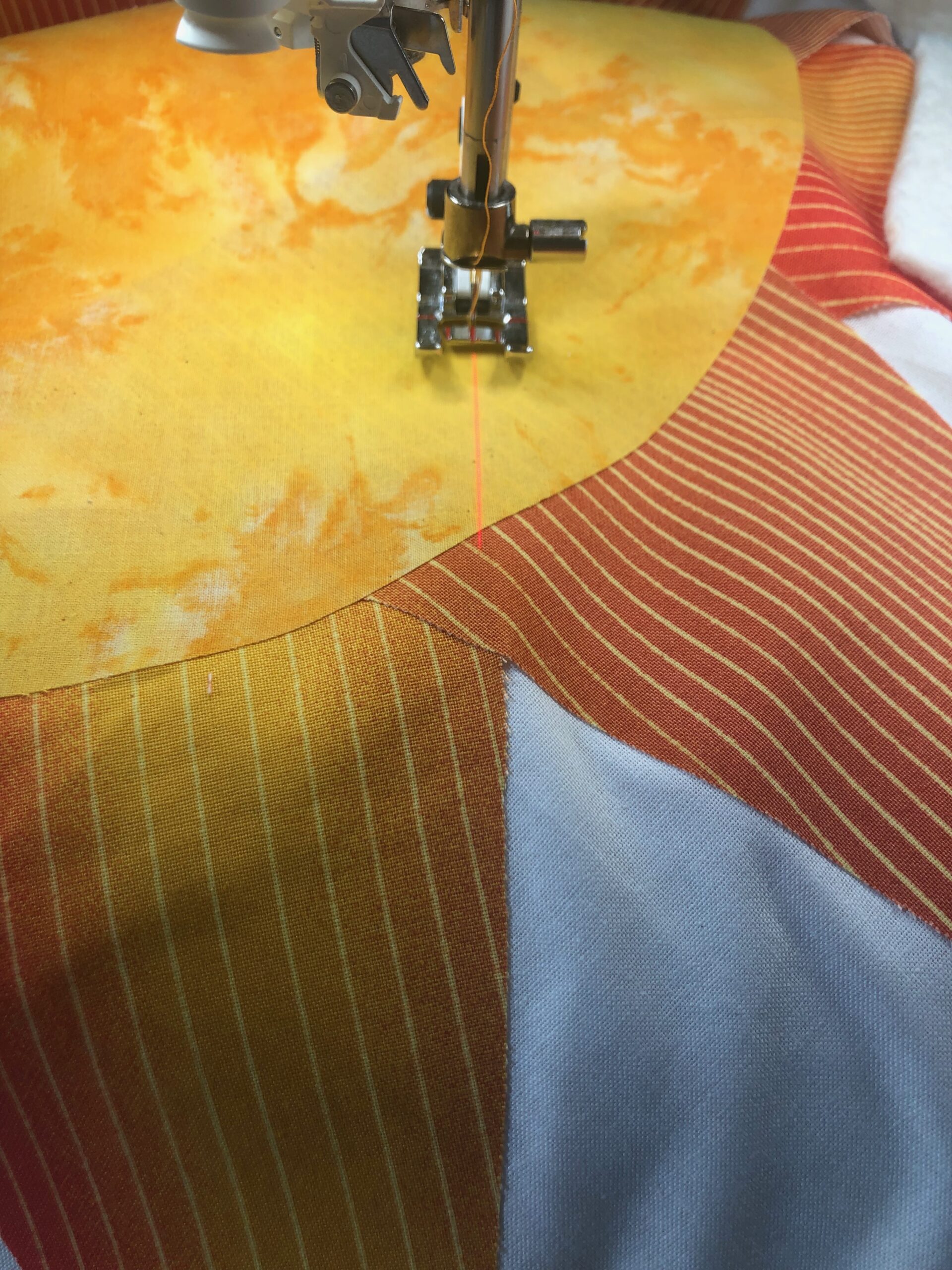 Sun Table Topper using Sunshine & Daydreams Palette - Sulky