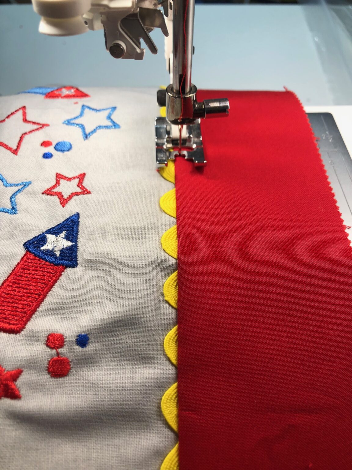 Uncle Sam Table Runner for the Fourth - Sulky