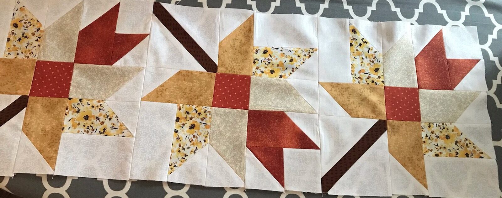 Quilted Leaves Table Runner for Fall - Sulky
