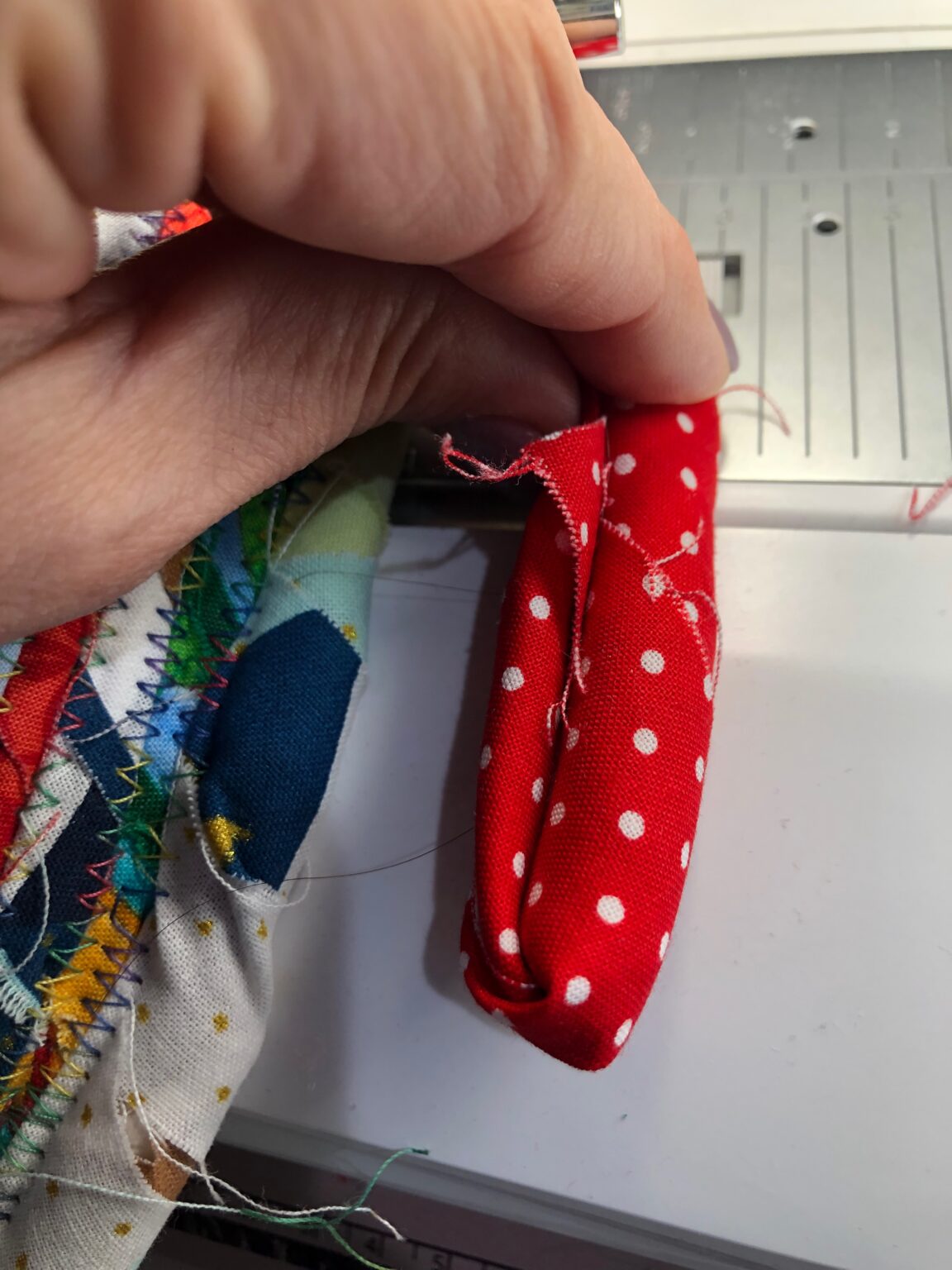 DIY Tree Collar with Fabric Covered Cord - Sulky