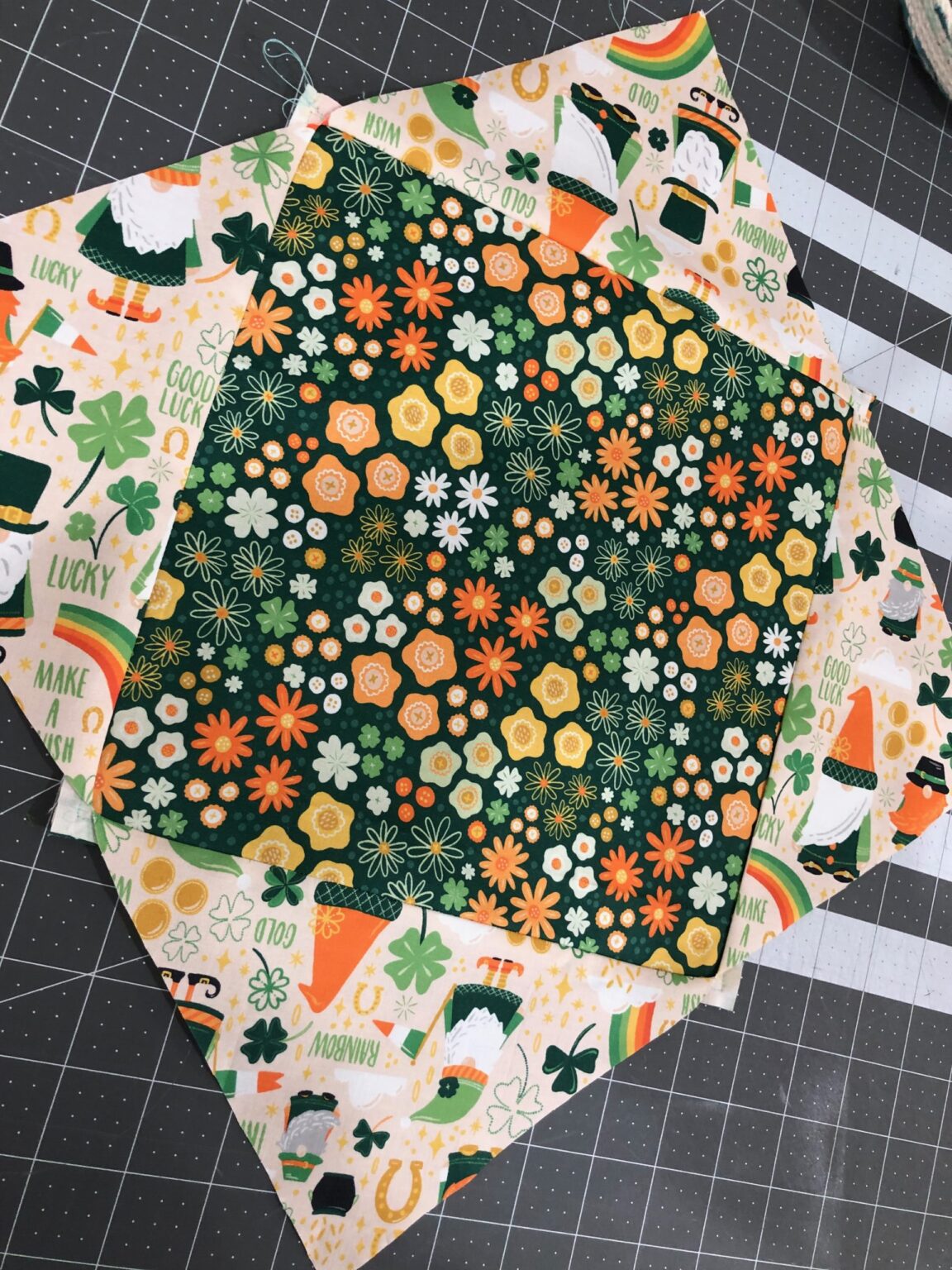 Simple Patchwork Mini Quilt with Fusible Appliqué - Sulky