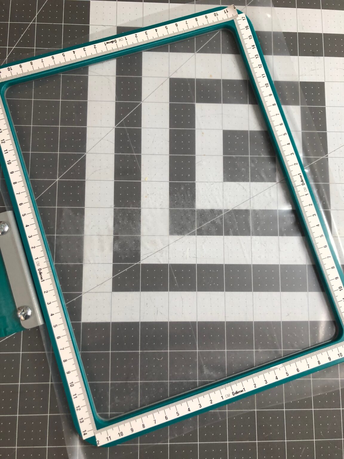 magnetic hoop with Ultra Solvy - Sulky