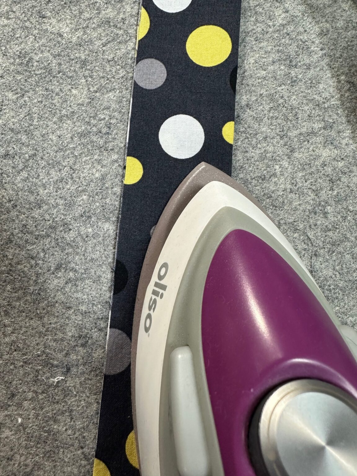 pressing handle in half lengthwise - Sulky