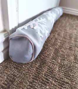 Free Draft Stopper Pattern for Designer Decor - Sulky