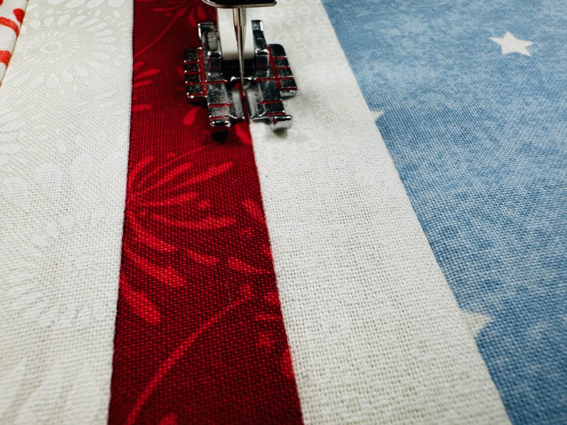 American Flag Placemat Project with Foundation Piecing - Sulky