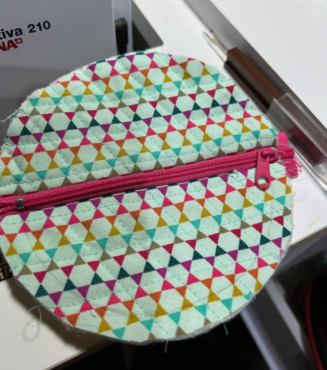Sew a Charger Cord Pouch + Ear Bud Holder for Back to School - Sulky
