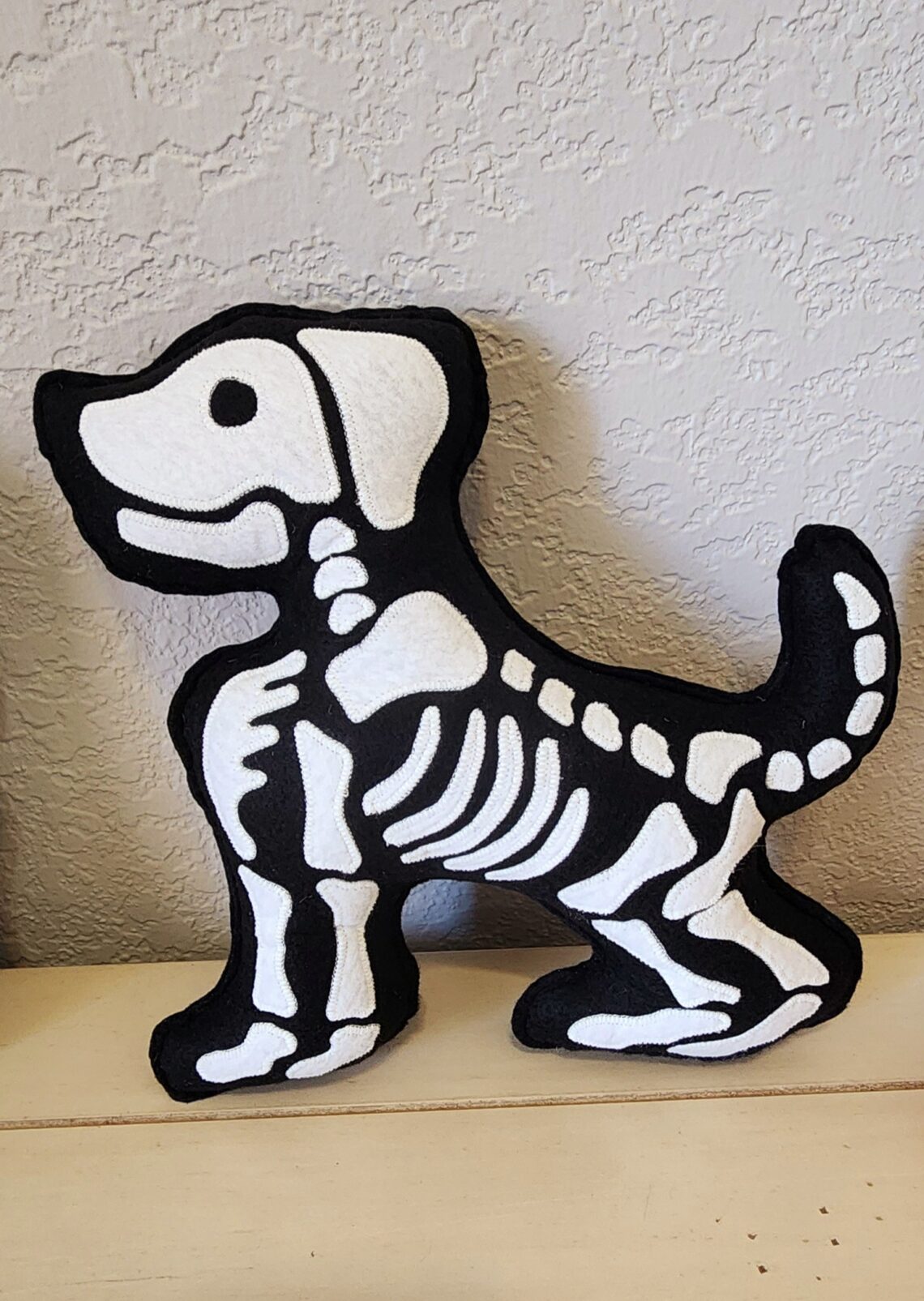 Pet Skeleton Appliqué Pillows for Halloween Décor - Sulky