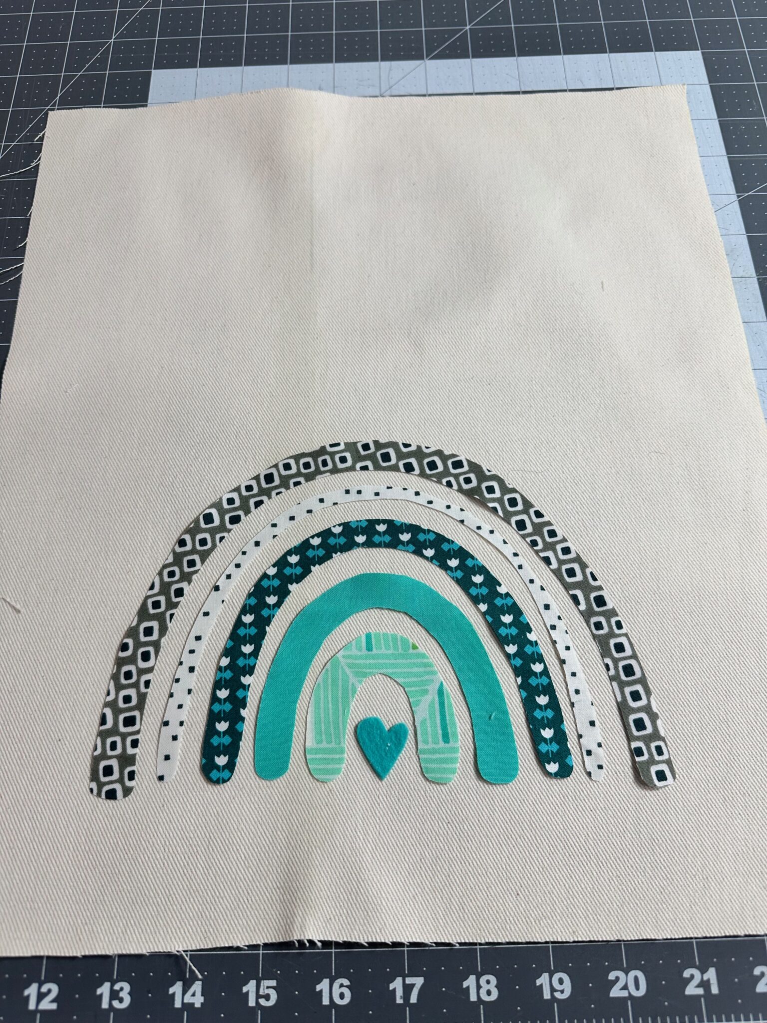 Rainbow Appliqué Drawstring Bag - Sulky