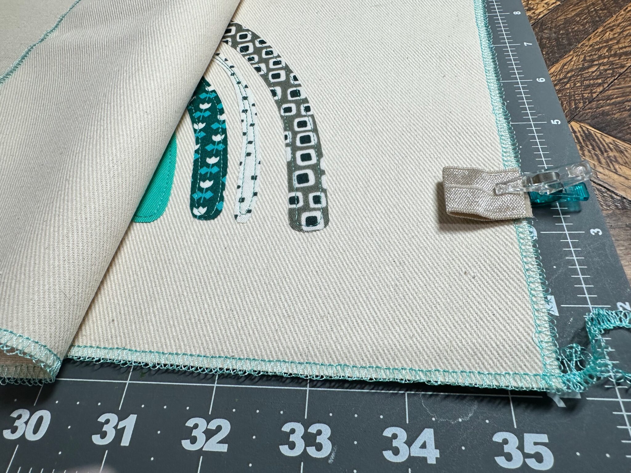 Rainbow Appliqué Drawstring Bag - Sulky